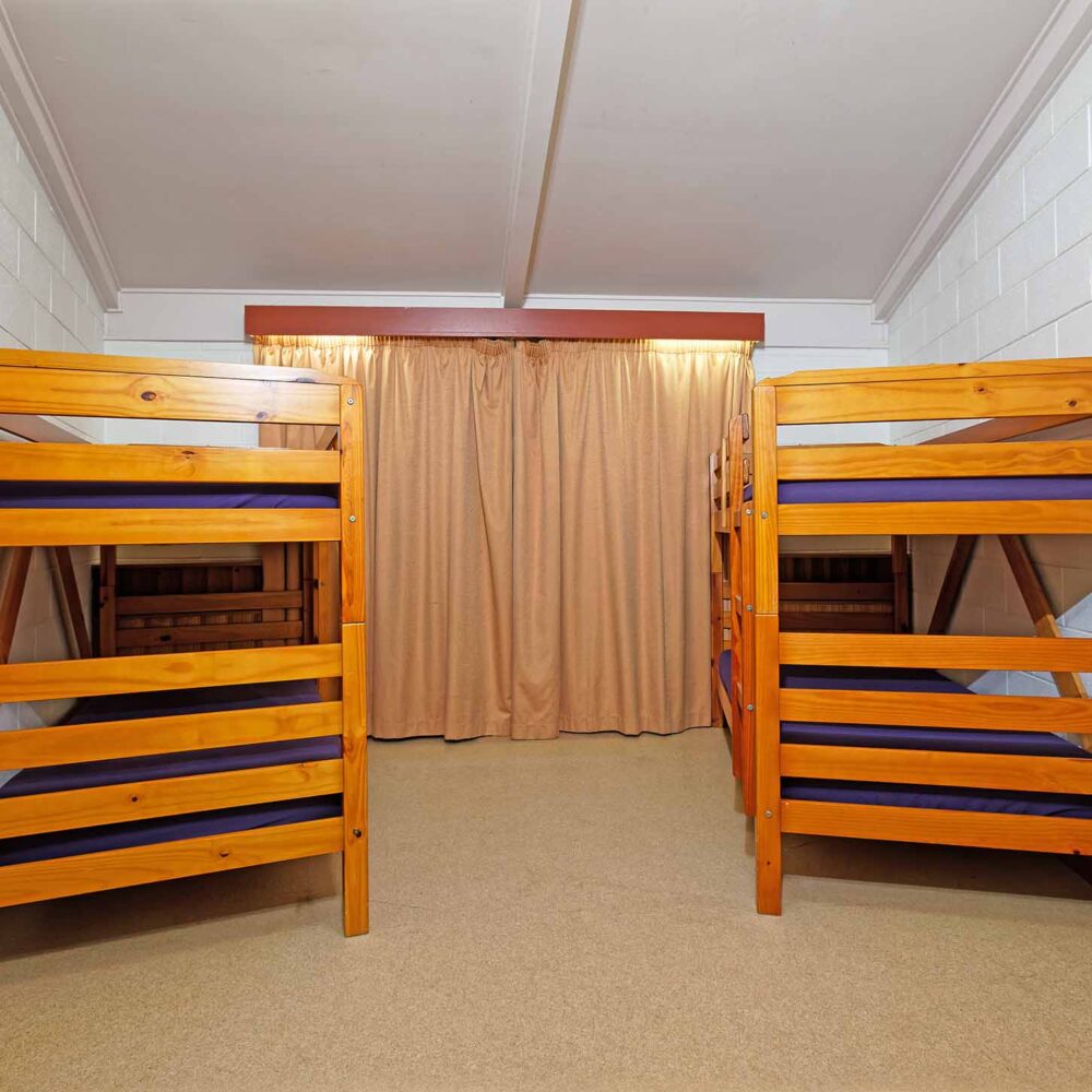 Roundhouses & Lodges, Kindilan - PGL Australia