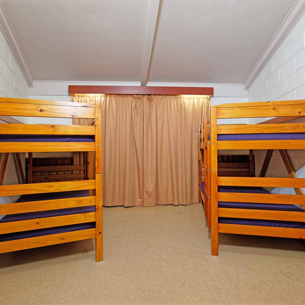 Roundhouses & Lodges, Kindilan - PGL Australia