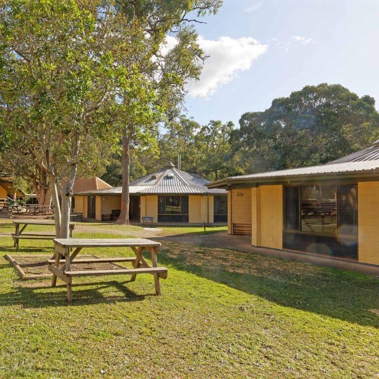 Roundhouses & Lodges, Kindilan - PGL Australia